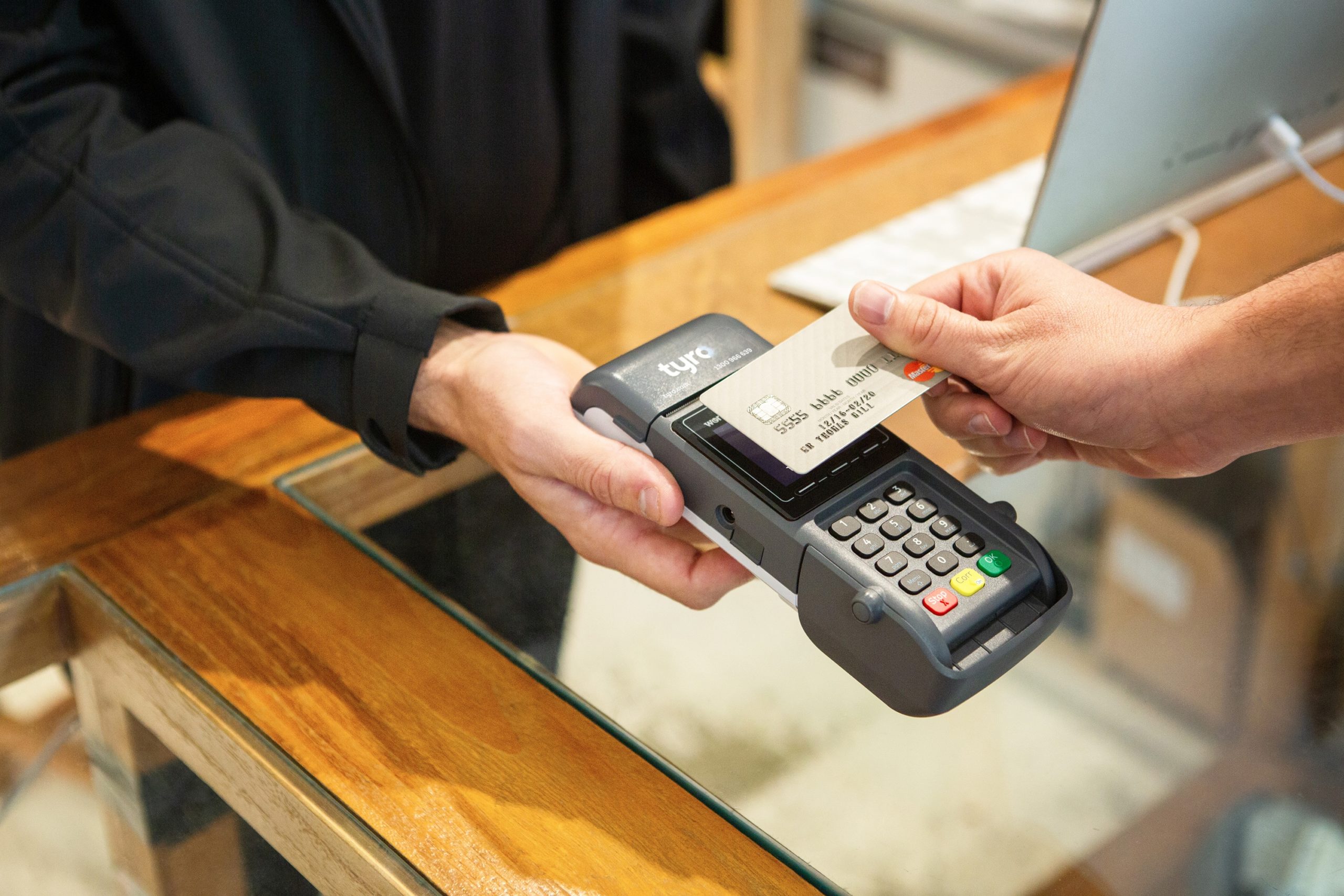 Install or Swap Battery in Your Tyro Mobile EFTPOS