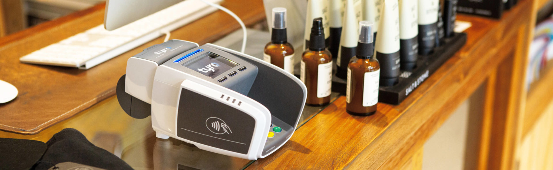 Countertop EFTPOS machines - for quick & secure payments | Tyro