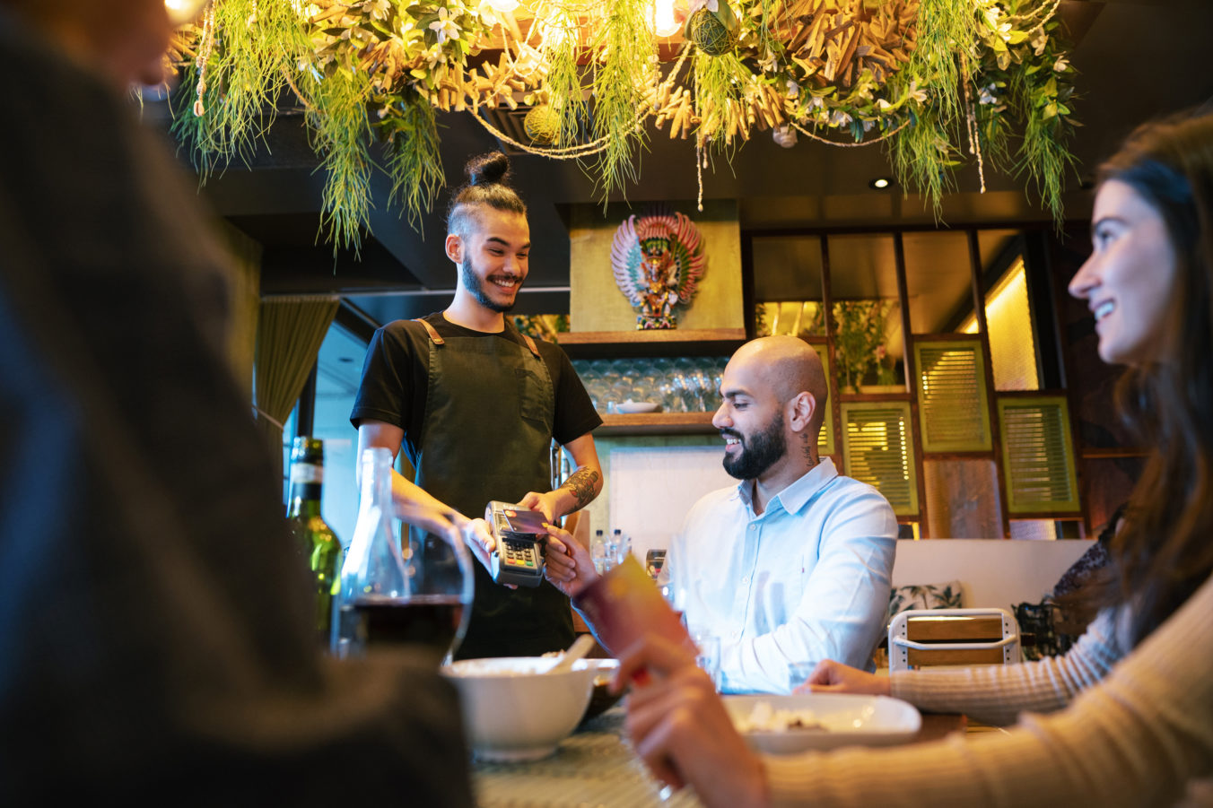 Your guide to opening a new bar | Tyro